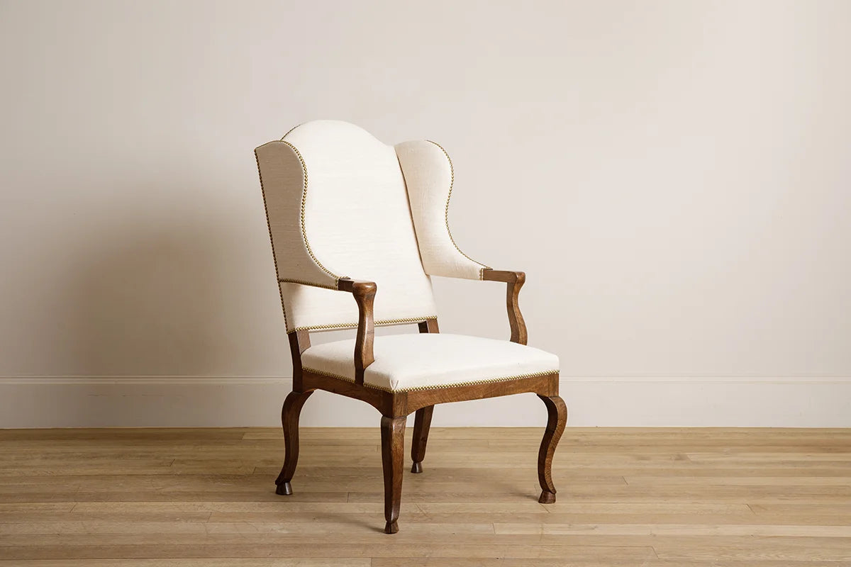 Hoof Chair - English Walnut - antique finish – Wells Abbott | To The Trade