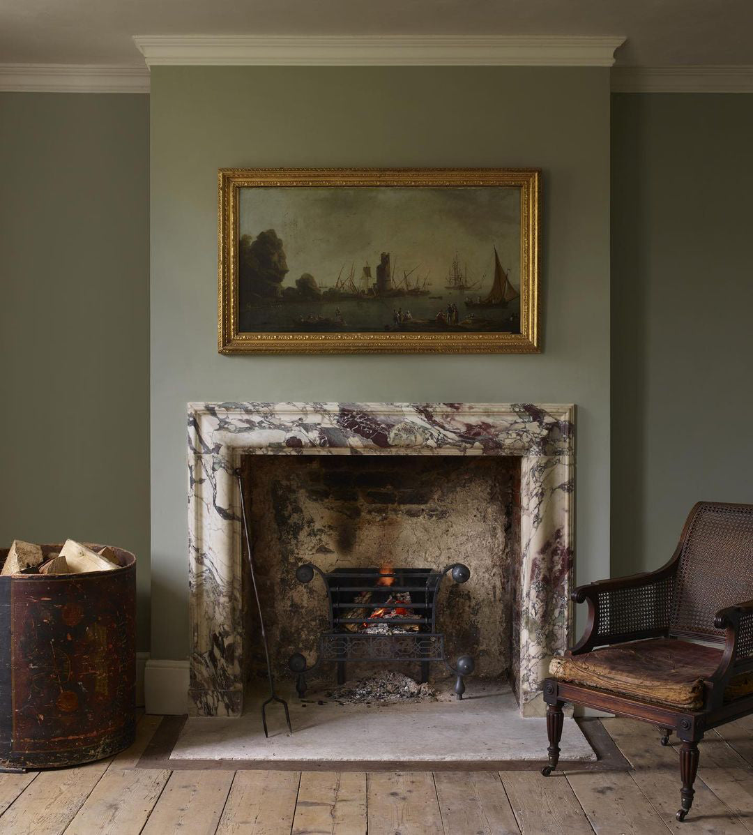 Bolection Chimneypiece - White Marble – Wells Abbott | To The Trade
